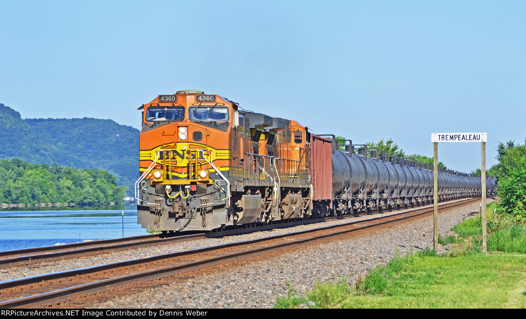 BNSF 4360, BNSF's St.Croix Sub.